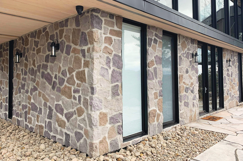 FIS10BLFO - Royal Stones Field Stone Veneer Flat Black Forest