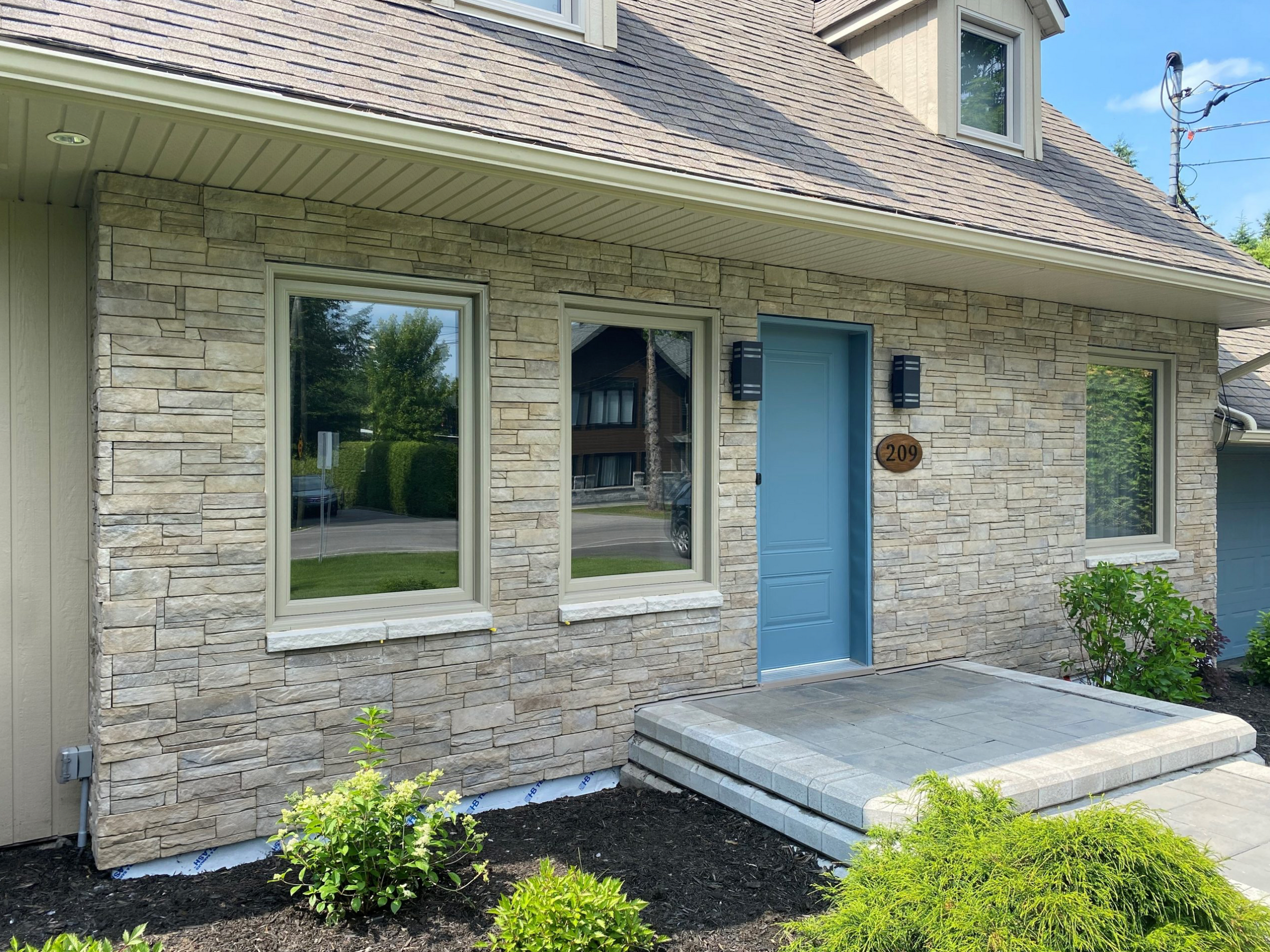 COBS100CEND - Royal Stones Cobble Stone Veneer Flat Ash