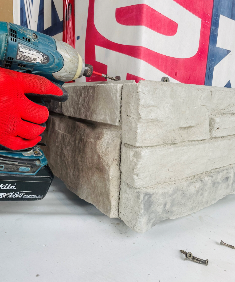 Vena Screw-On Stone Installation Clips - ATTAV180 ATTAV